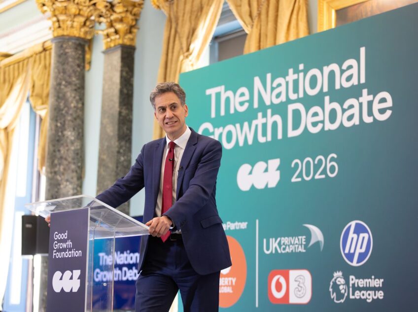 UK renewables auction to exclude Gate 1 projects, AR8 timeline ...